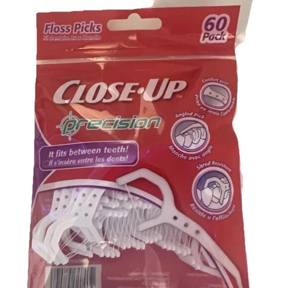 Bath | Closeup Precision Floss Picks W Flouridex 1 Pack | Poshmark
